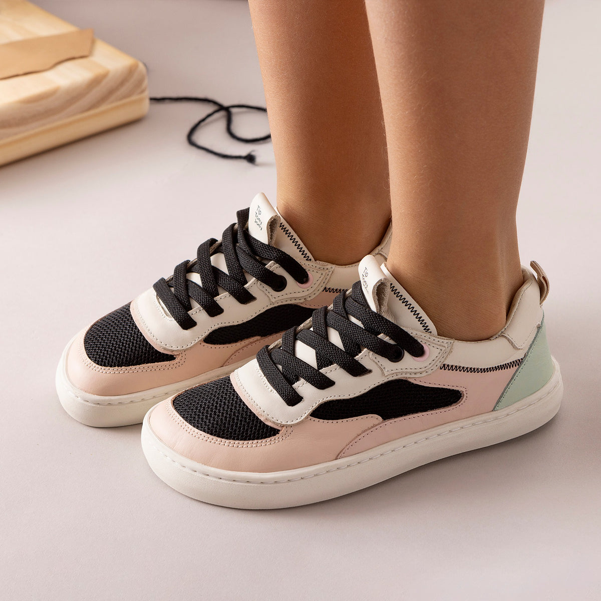 Comment taillent les baskets chez Tip Toey Joey ? | Petits pas de Géant